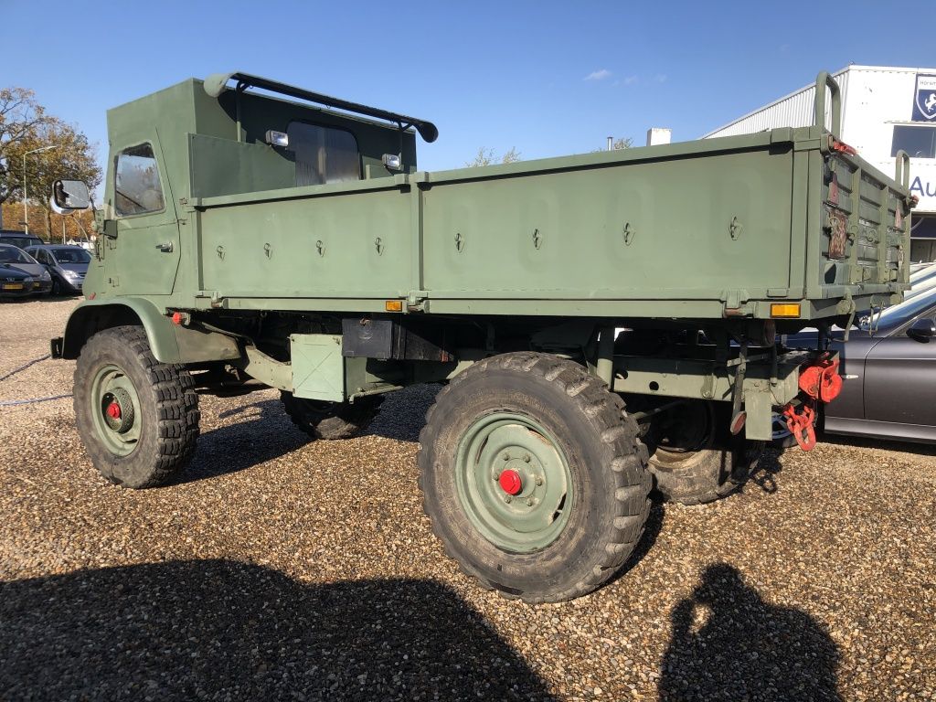 Mercedes-Benz-Unimog-2.2 6 cylinder 4X4, met PTO VOORZIJDE-kopen in ...